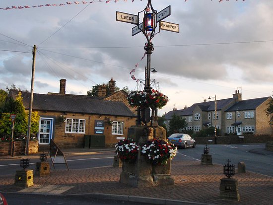 North Leeds Suburbs Guide | Monroe Estate Agents